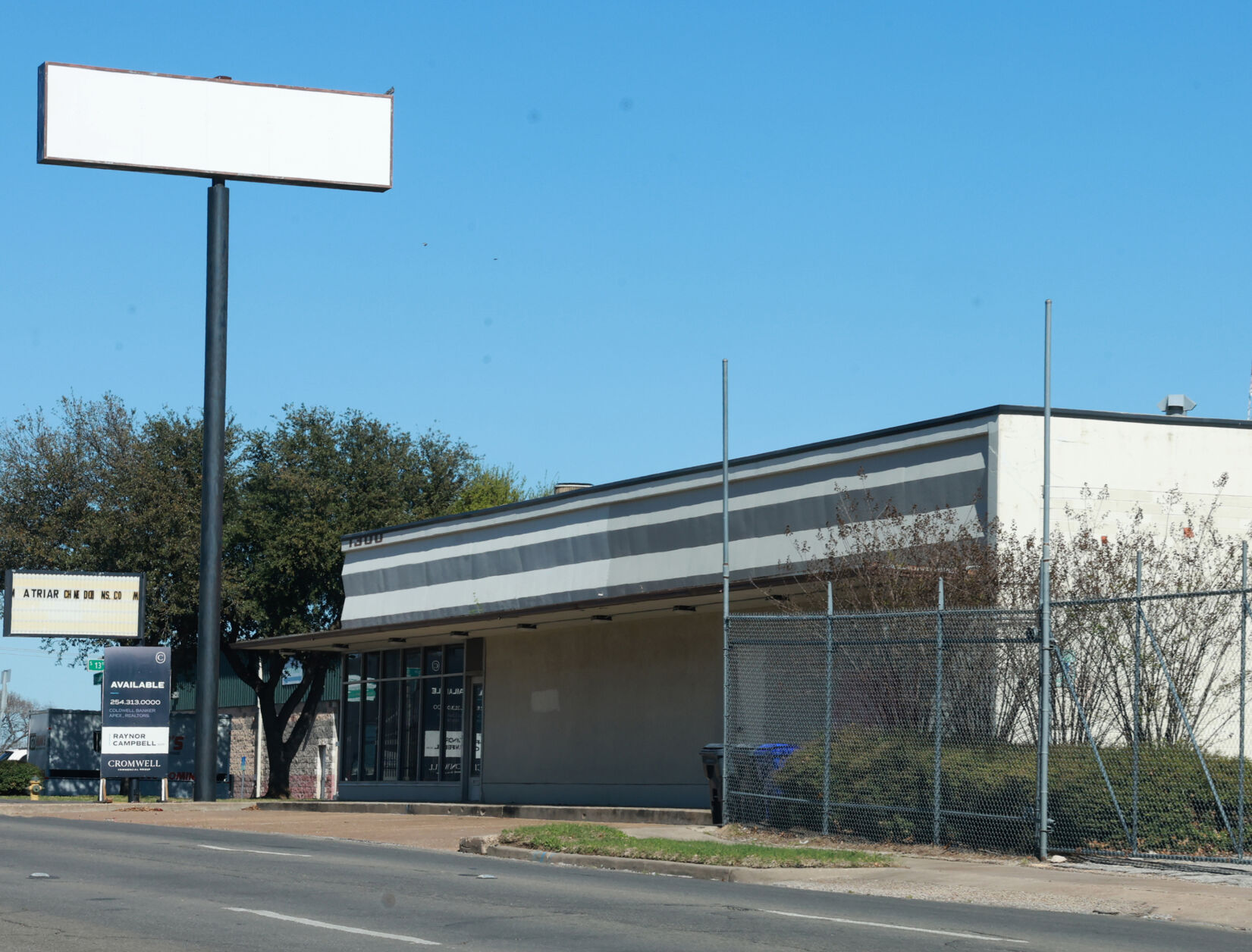 Alamo Steel, Gross-Yowell pause development deals with Waco