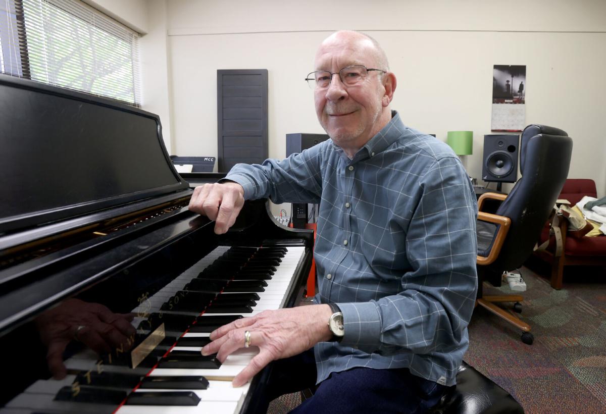 Retiring MCC music professor Bill Howard programs closing concert with ...