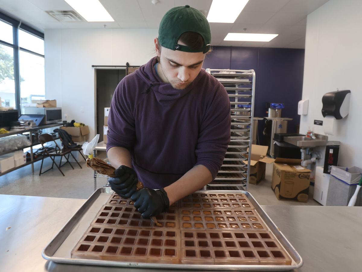 Mike Copeland: Splendid Oaks; new Common Grounds; marinas