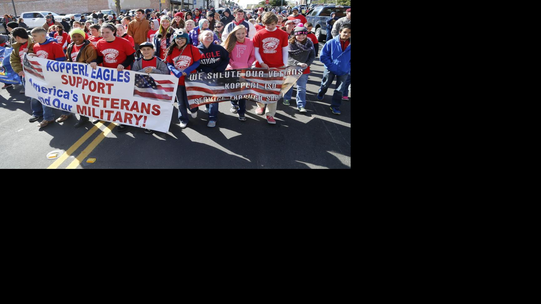 Thousands attend Veterans Day parade downtown | News | wacotrib.com