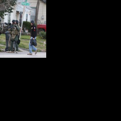 5-hour Waco standoff ends peacefully