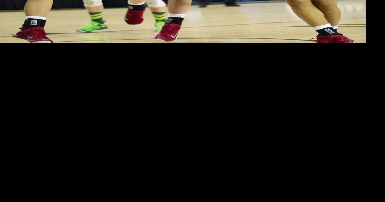 Nina Davis named All-American; Niya Johnson honored