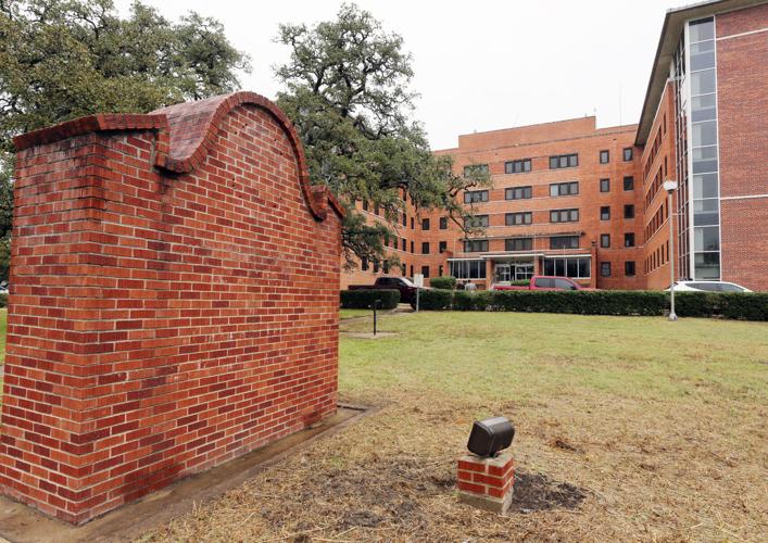 Developer, doctors plan mental health hospital at shuttered Marlin VA