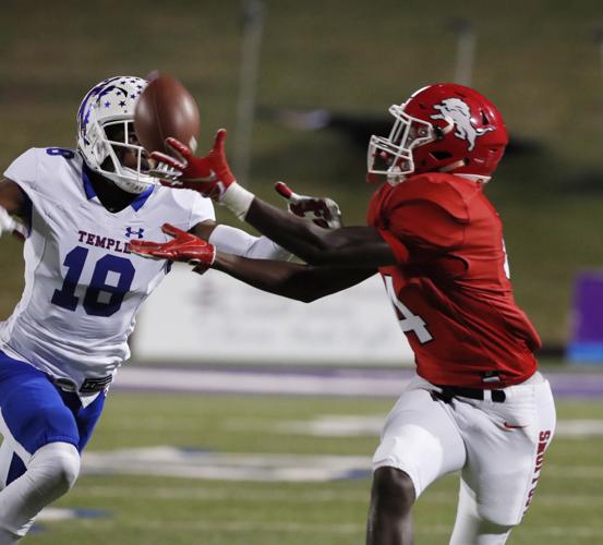 Flawless Temple easily dispatches young Waco High, 52-0