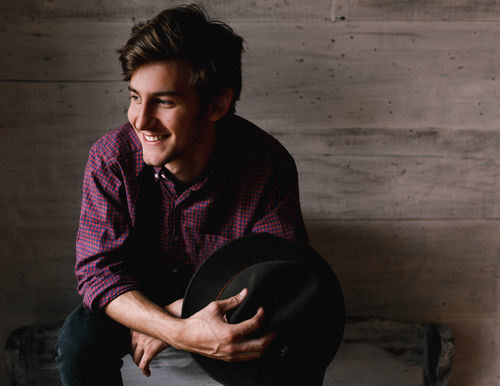 Songwriter Csorba graduates from comfort of Waco coffeehouse