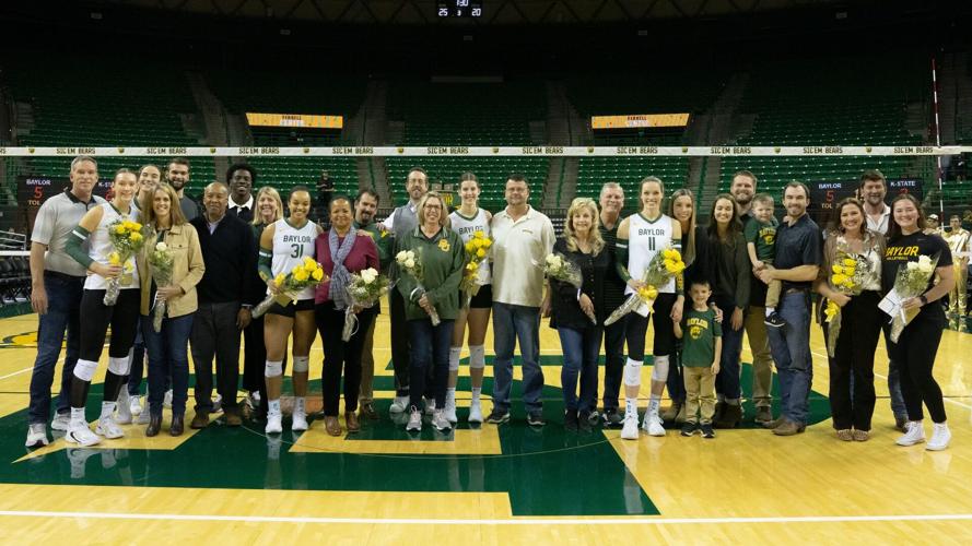 Baylor volleyball handles its business on way to Senior Day sweep