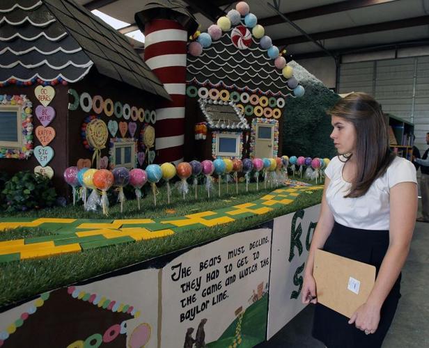 Steep competition in creating Baylor homecoming floats