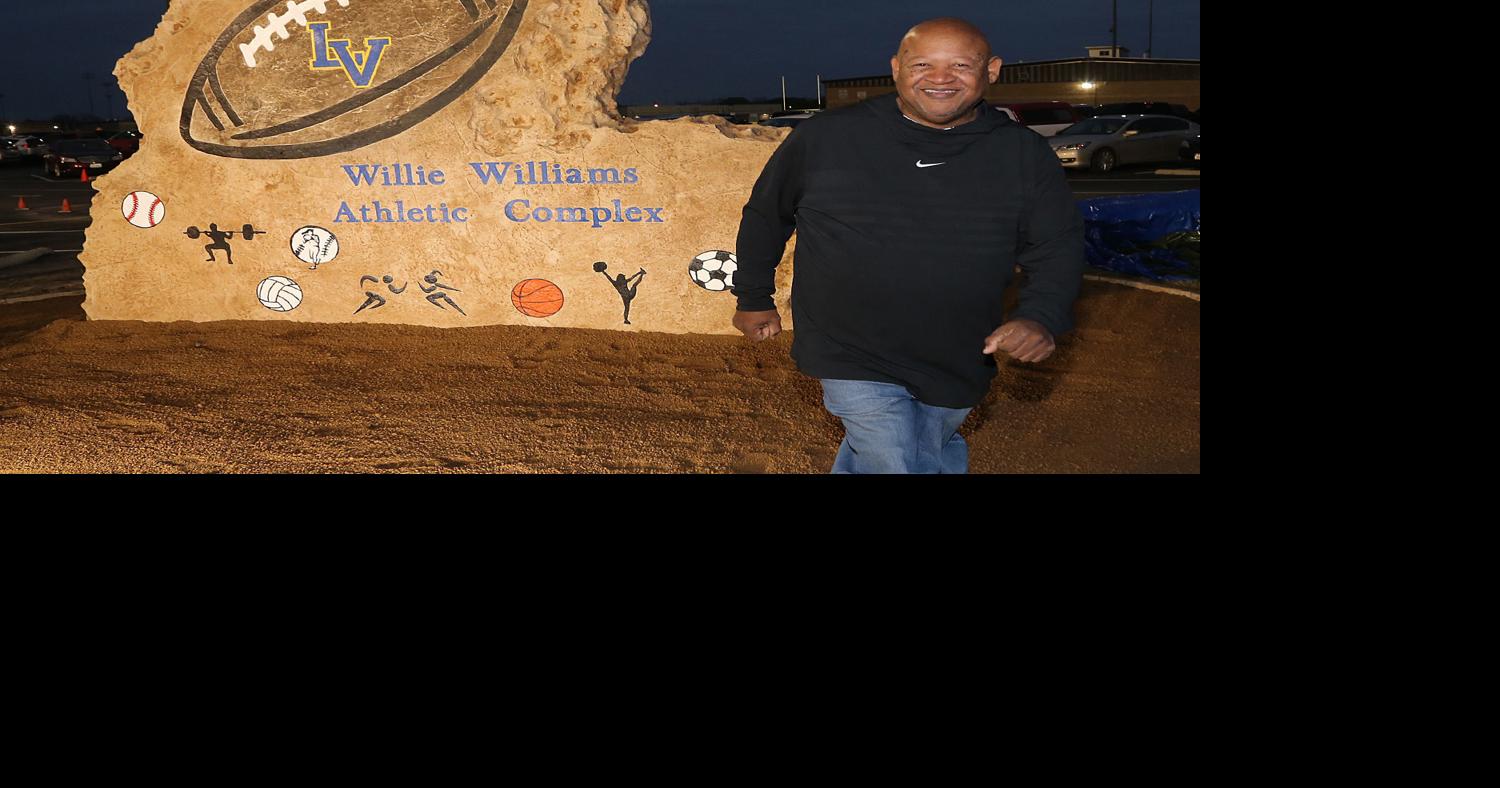 La Vega to recognize Williams, Coleman, Reece