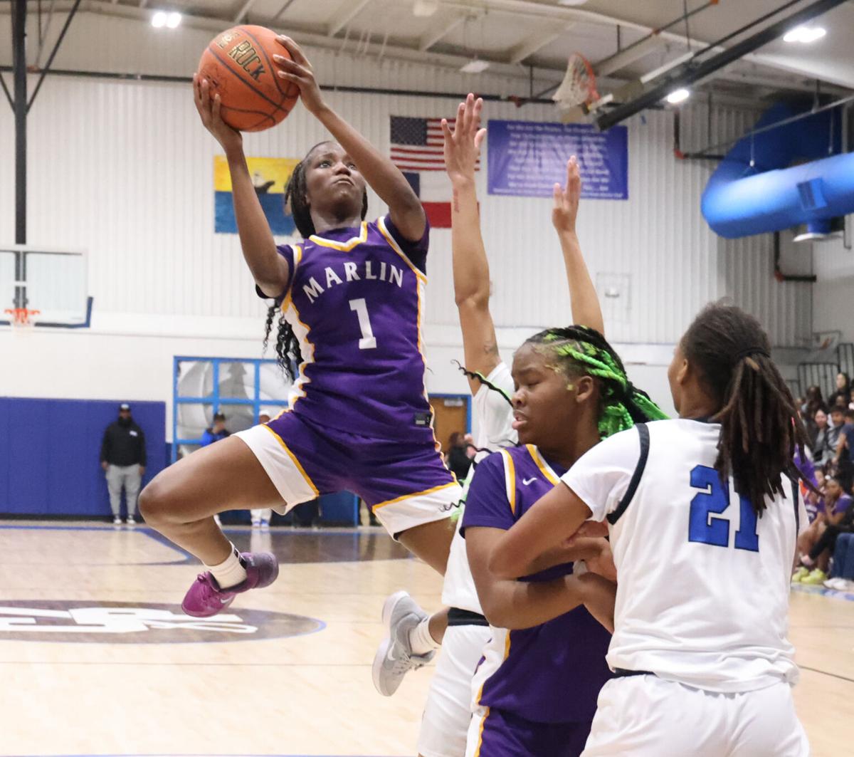 Marlin uses late runs to secure district sweep at Chilton