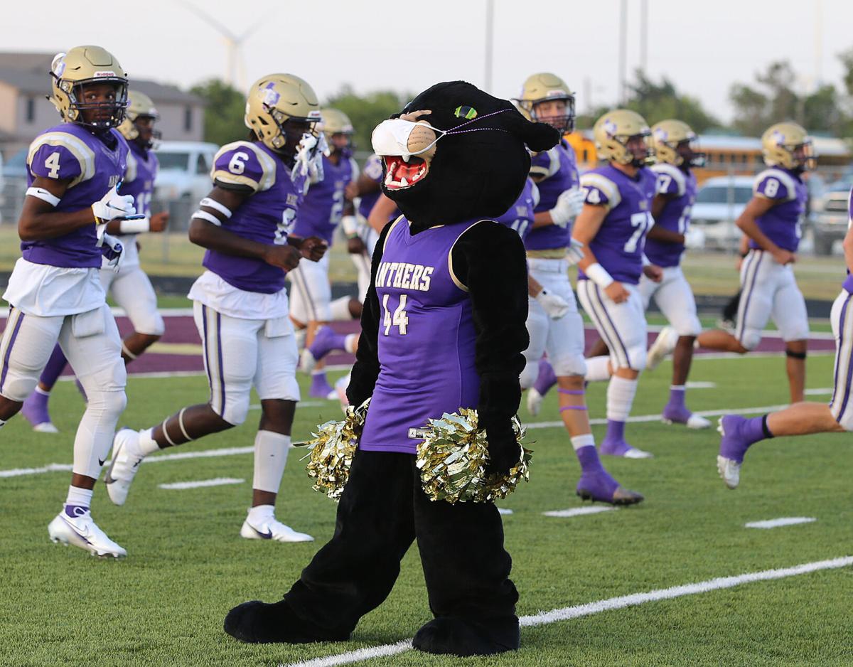 High school notebook: Mart will start busy week with Monday night football