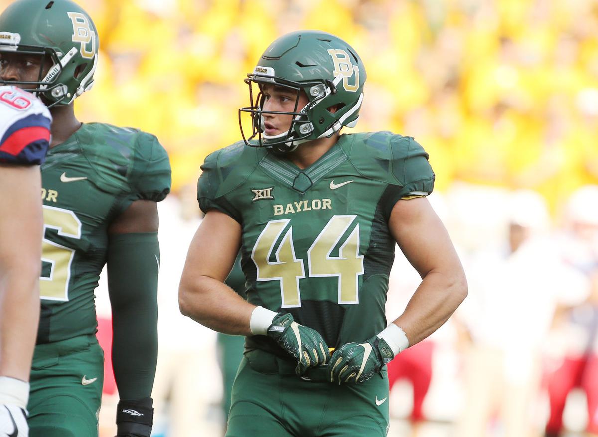 Baylor linebackers seeking new leaders