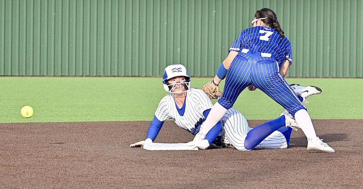 Robinson bounces back with 6-4 win to force winner-take-all finale