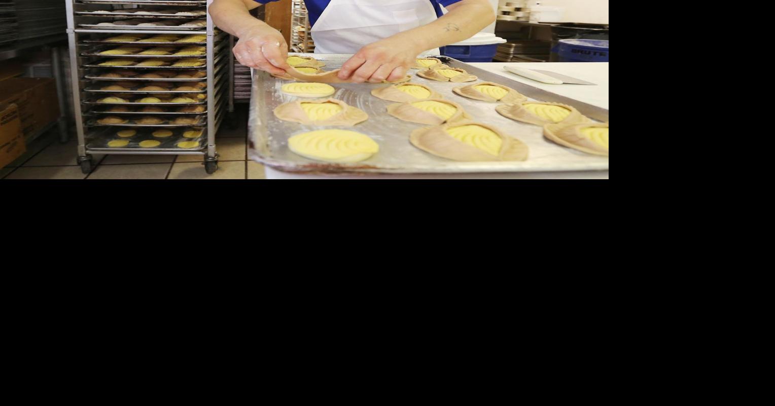 Popular Jimenez Bakery adds restaurant