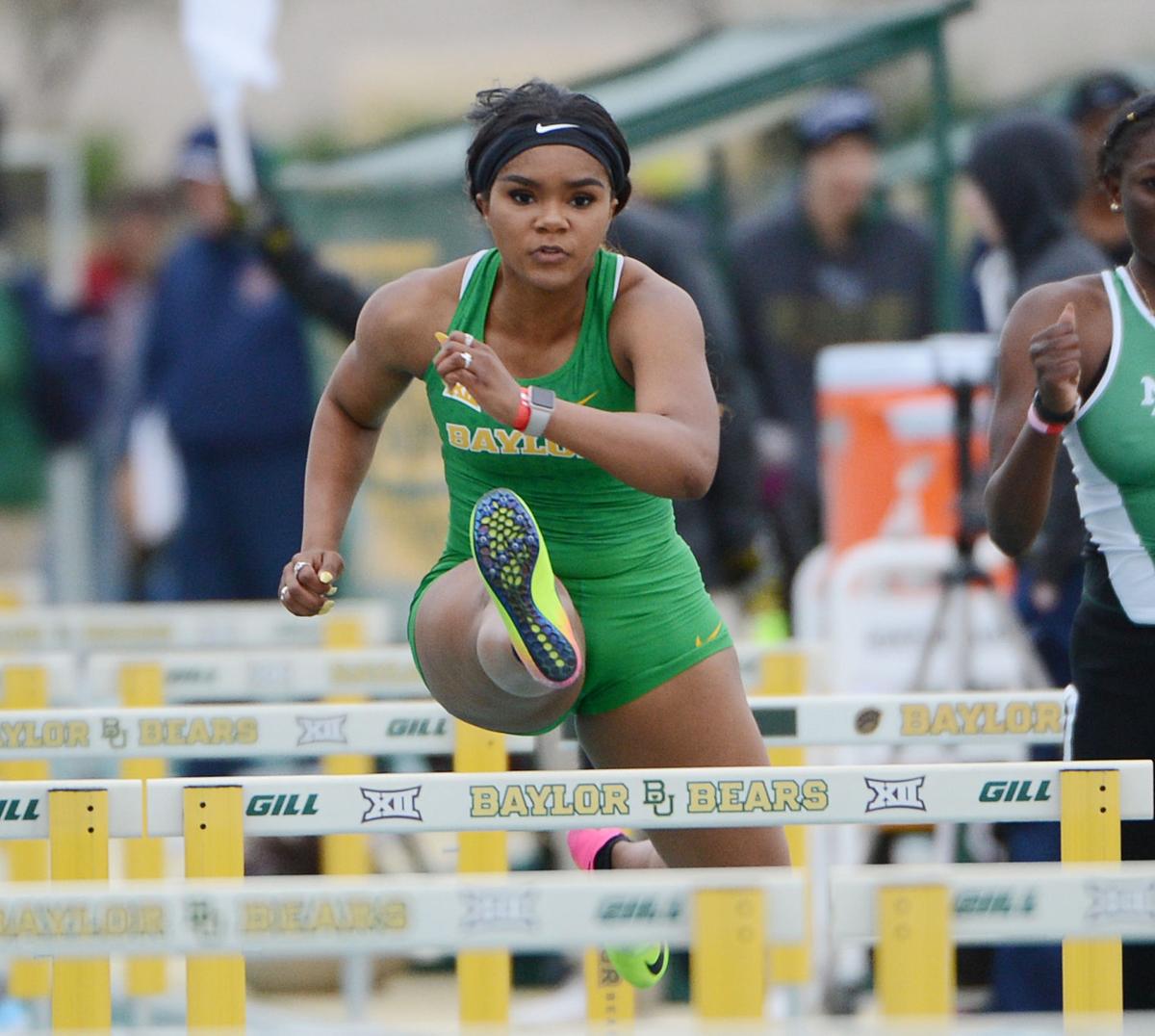 Baylor track has good showing in less than ideal conditions