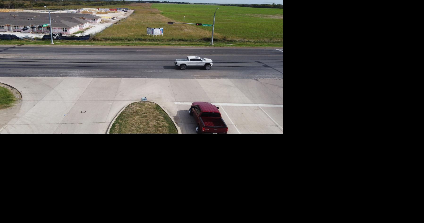 Waco Gateway Blvd. extension to align with I-35 underpass
