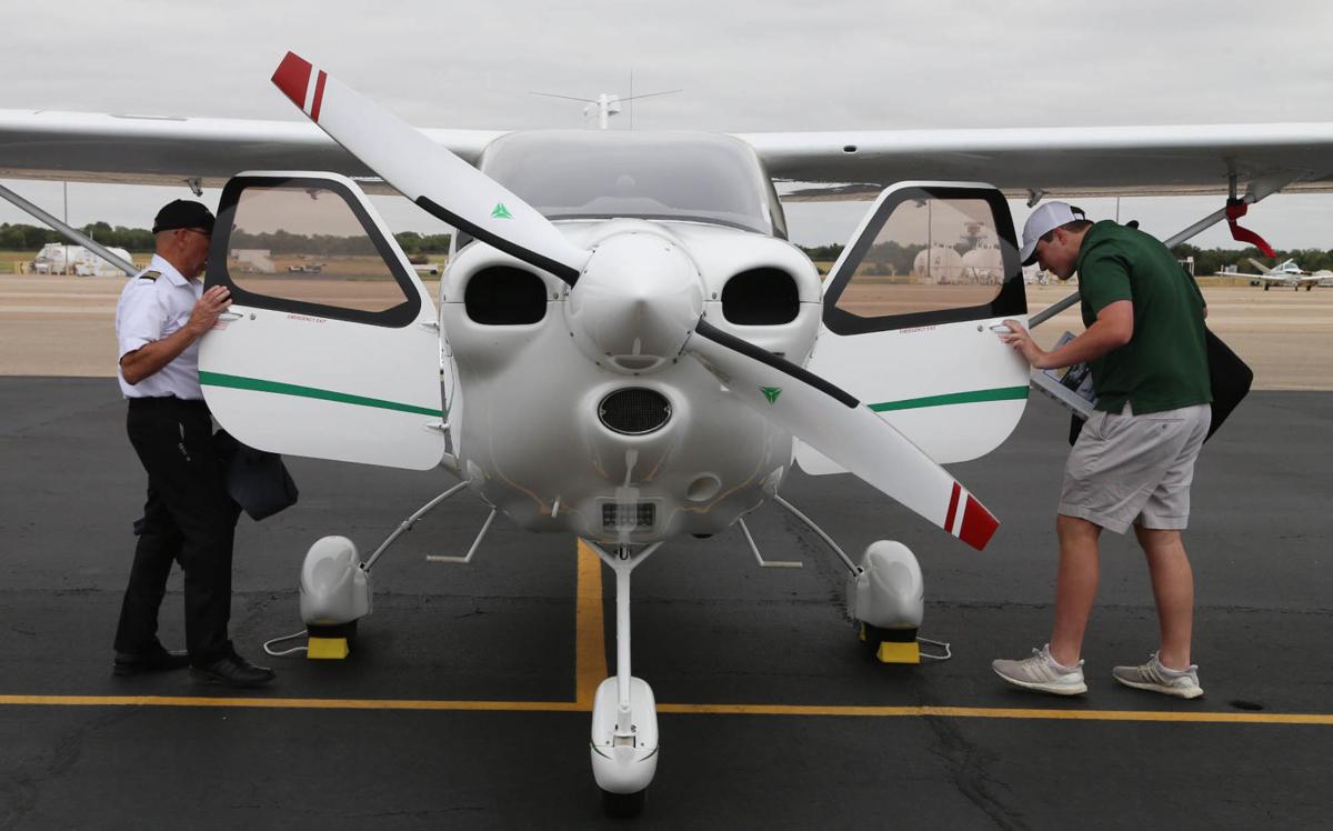 Baylor's new flight school takes wing at Waco Regional Airport