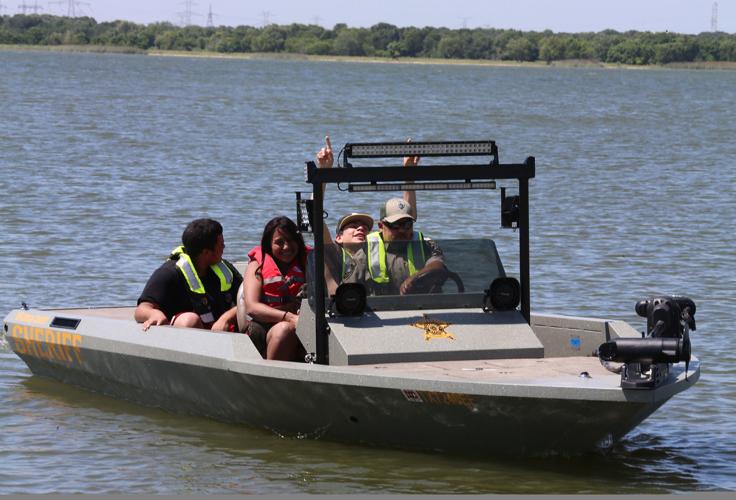New sheriff's office rescue boat makes debut on Tradinghouse Lake