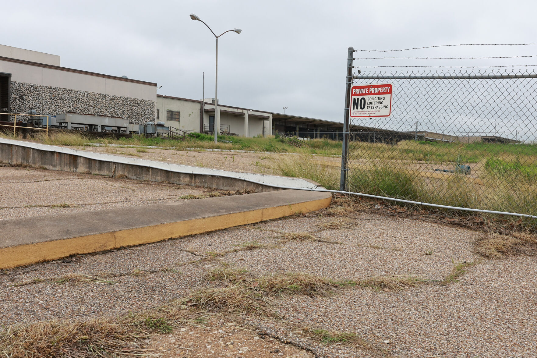 Waco to buy Central Freight site, move departments there