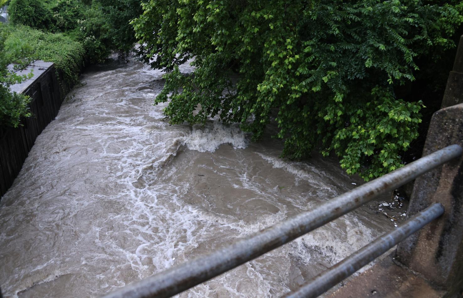 Flood watch remains after rain on saturated Waco area