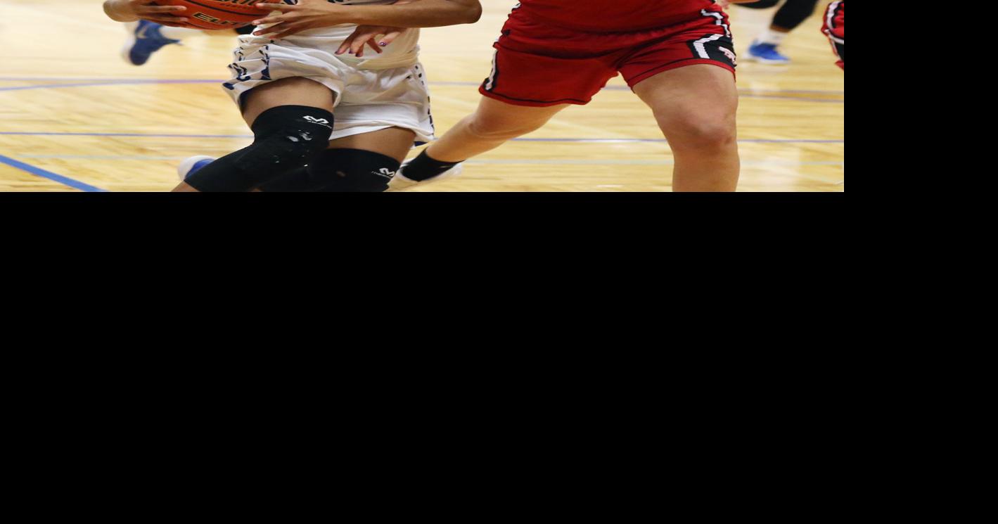 #23 Lorena girls grind out defensive win over #14 Connally, 35-32