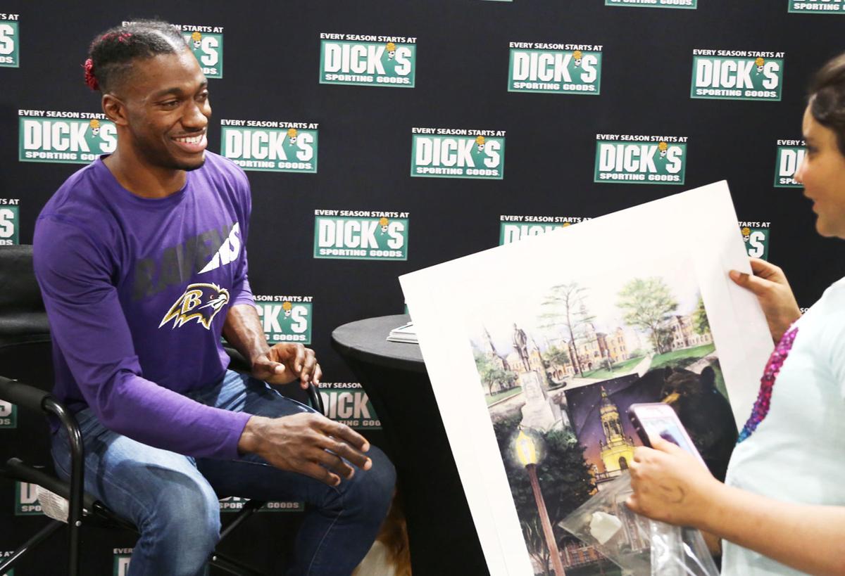 RG3, Baylor greats, former Waco High star Johnson make Hall of Fame ballot