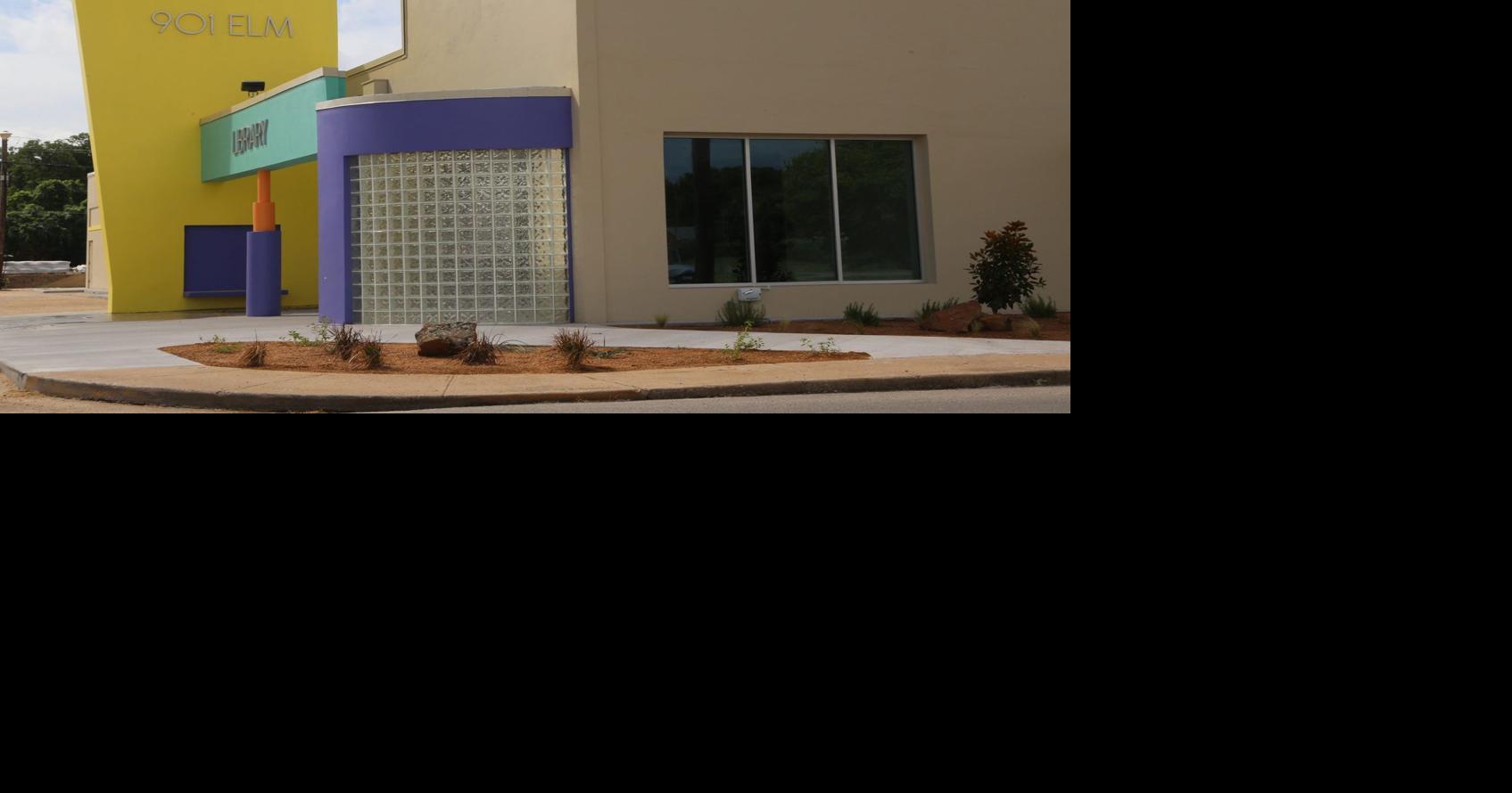 Waco-area news briefs: East Waco Library to hold window unveiling Thursday