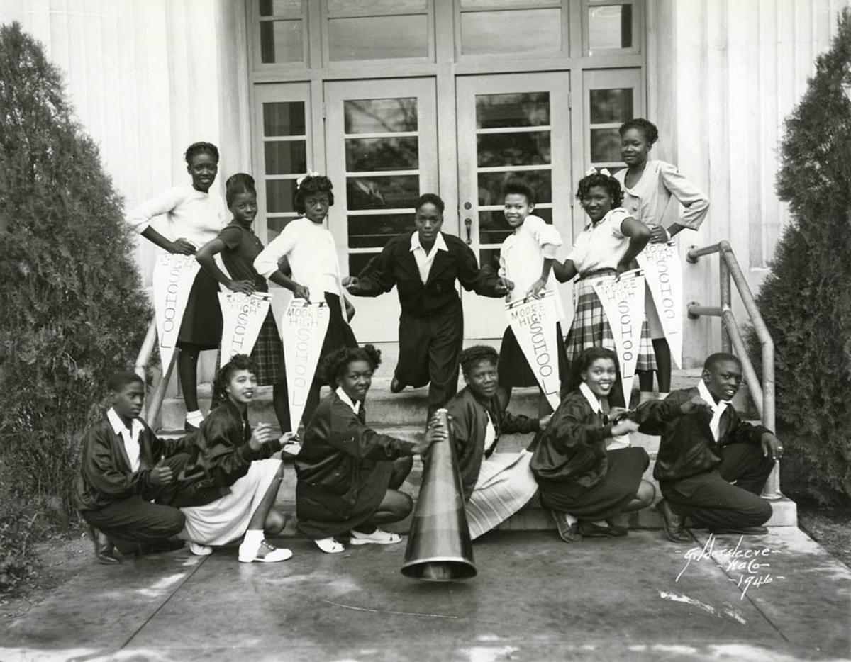 Bettie V. Beard, Board of Contributors: A.J. Moore High School alumni ...