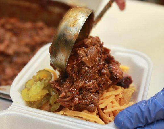 Run, eat, run in Waco's competitive Gut Pak race