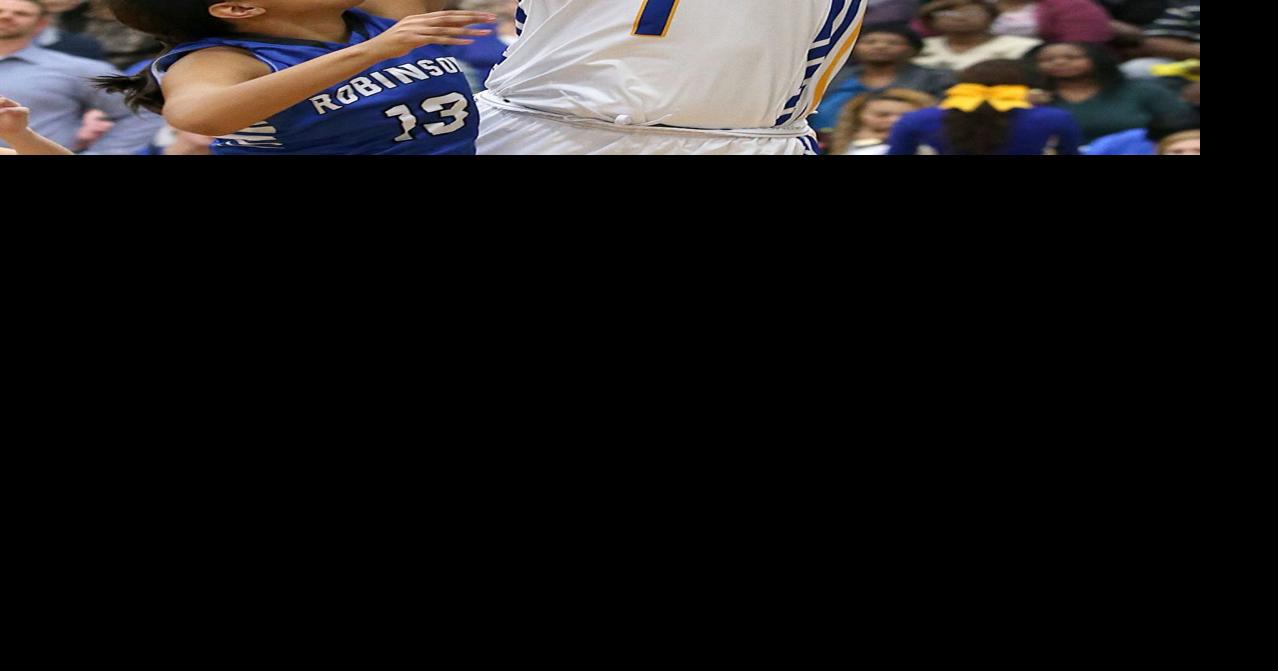 La Vega post Erin DeGrate pledges to Louisville