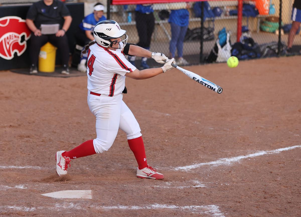Lorena swings for fence on senior night, downs Whitney, 10-2
