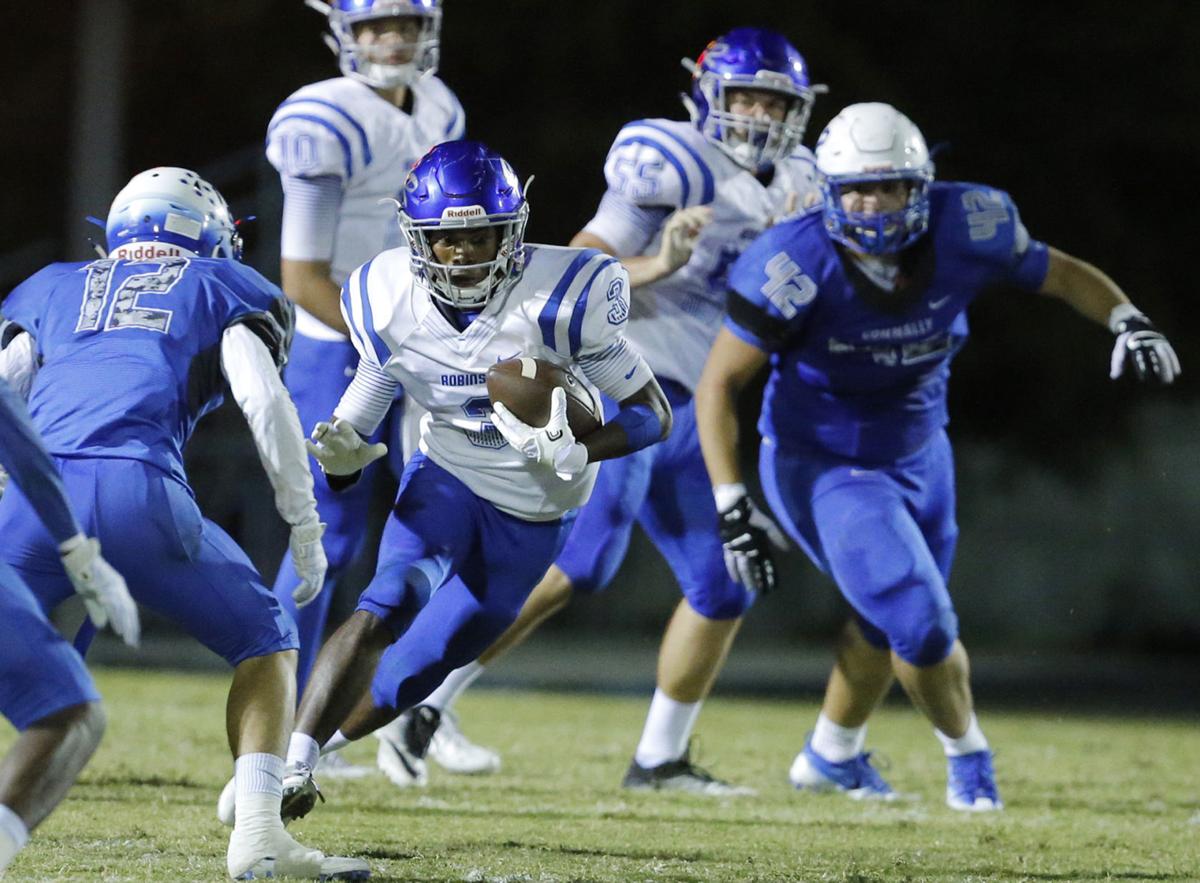 Isaiah's world: Robinson running back leading the charge for the Rockets