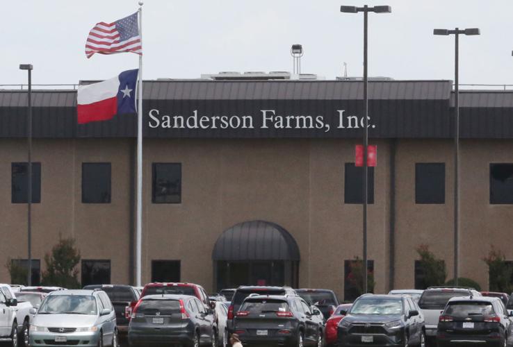 Cargill's Sanderson Farms buyout likely to leave Waco plants intact
