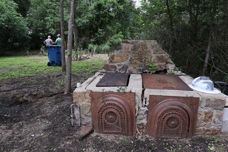 National Trust recognizes Cindy Walker's home in Mexia