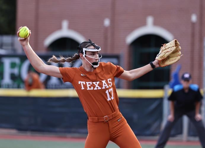 Texas defeats Baylor in humbling 14-1 game, avenges defeat