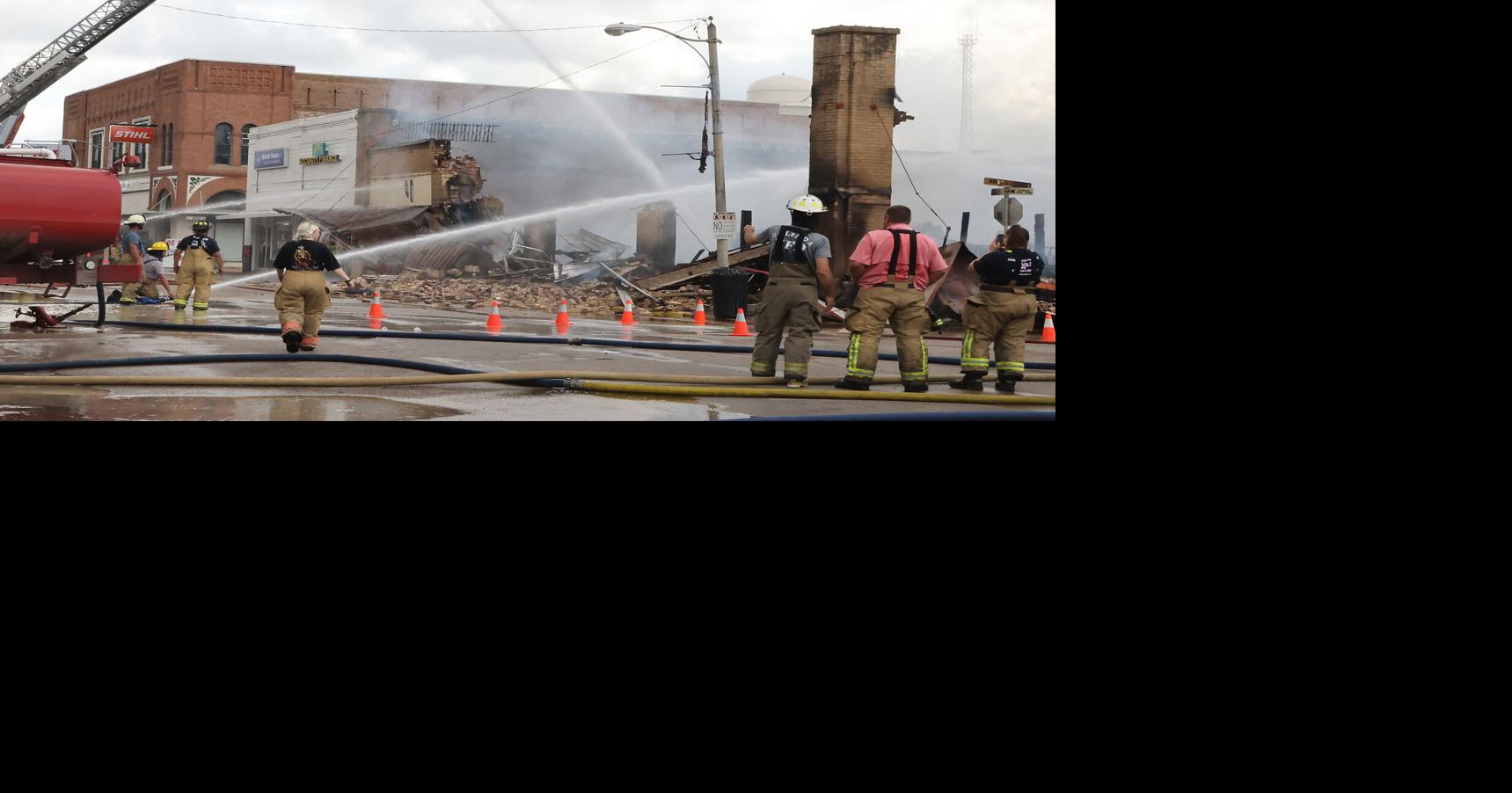 Sunday morning fire destroys downtown Marlin building