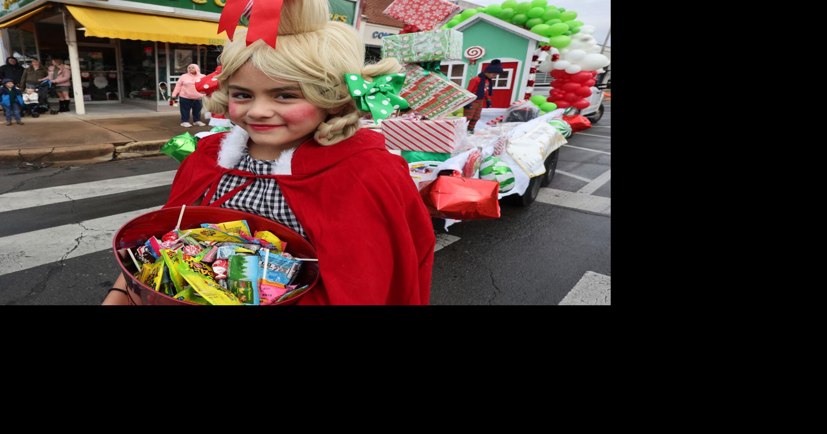 Waco Wonderland parade on Austin Avenue (Dec. 7, 2024)