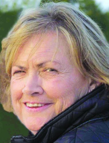 Dollins, Debbie Walker