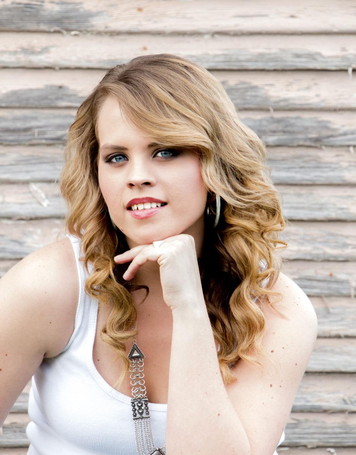 Waco country singer Holly Tucker to release new single at HOT Fair