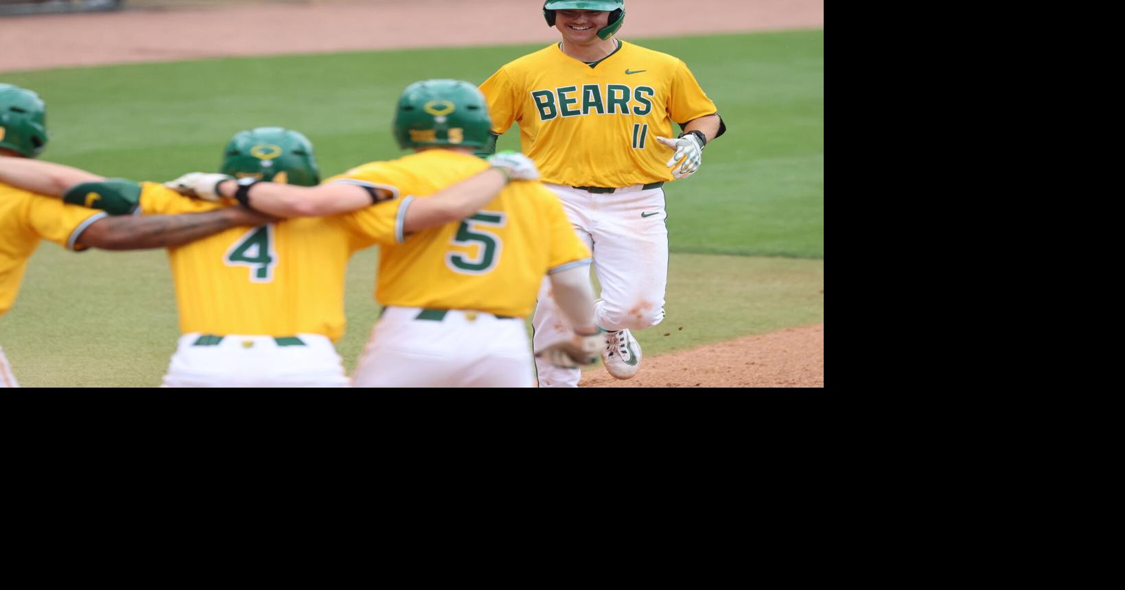 Sanders, Pendergrass lead Bears to 9-0 shutout win over Utah