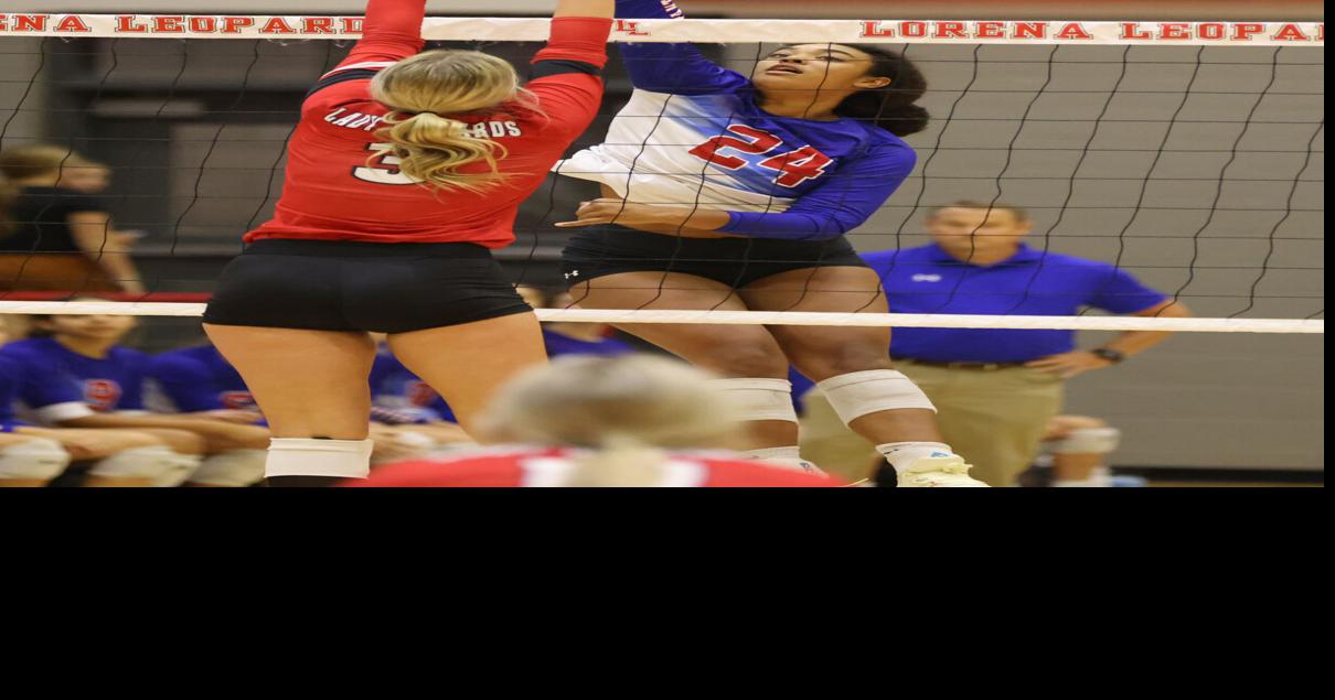 Midway volleyball outlasts Lorena