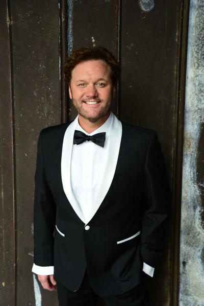 David Phelps returns with Christmas show