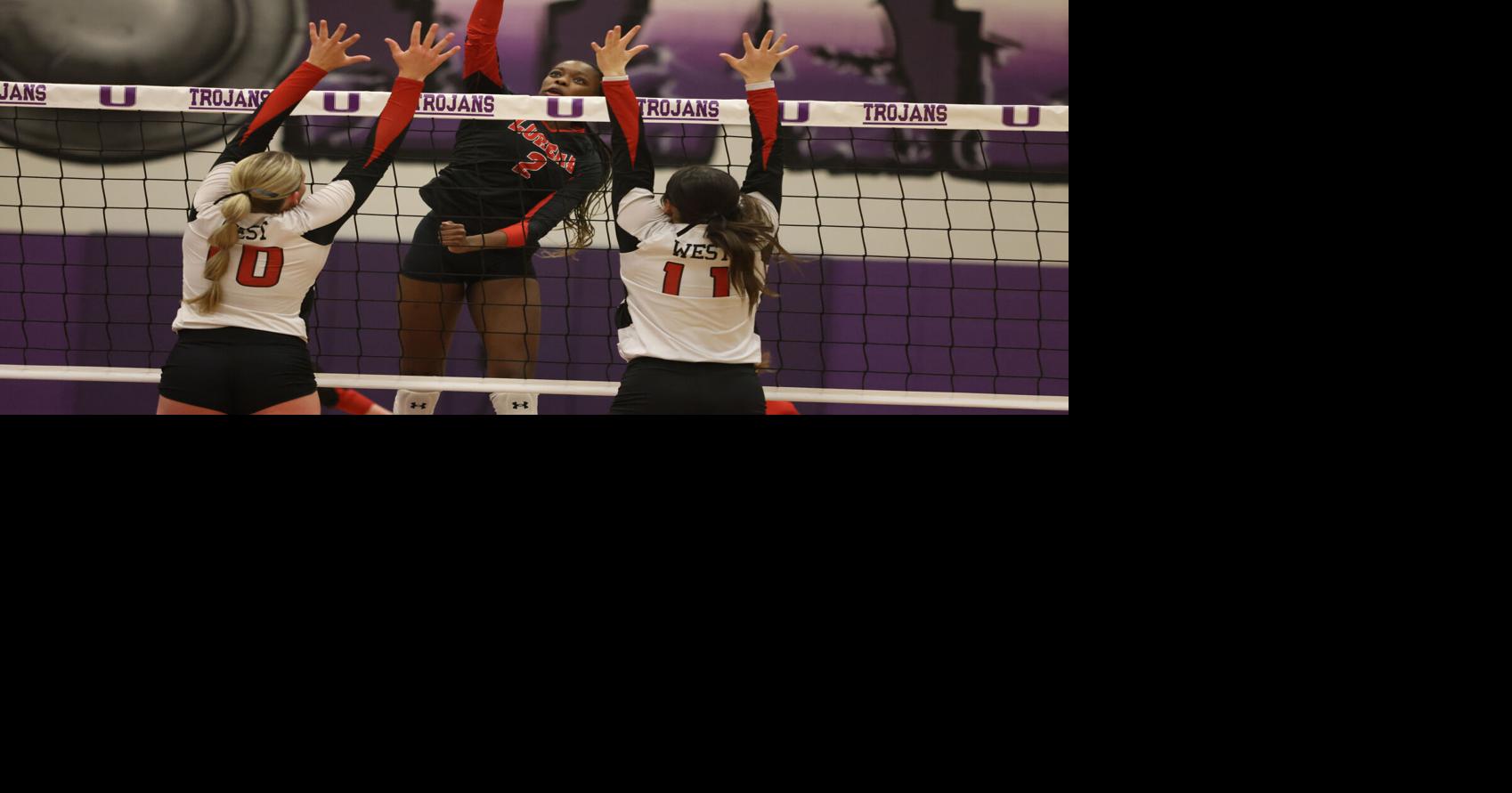 Lorena outlasts West in four-set battle to survive third round