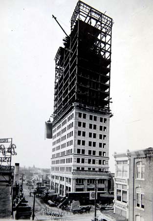 The story of the ALICO building: 100 years, 22 stories and 1 towering ego