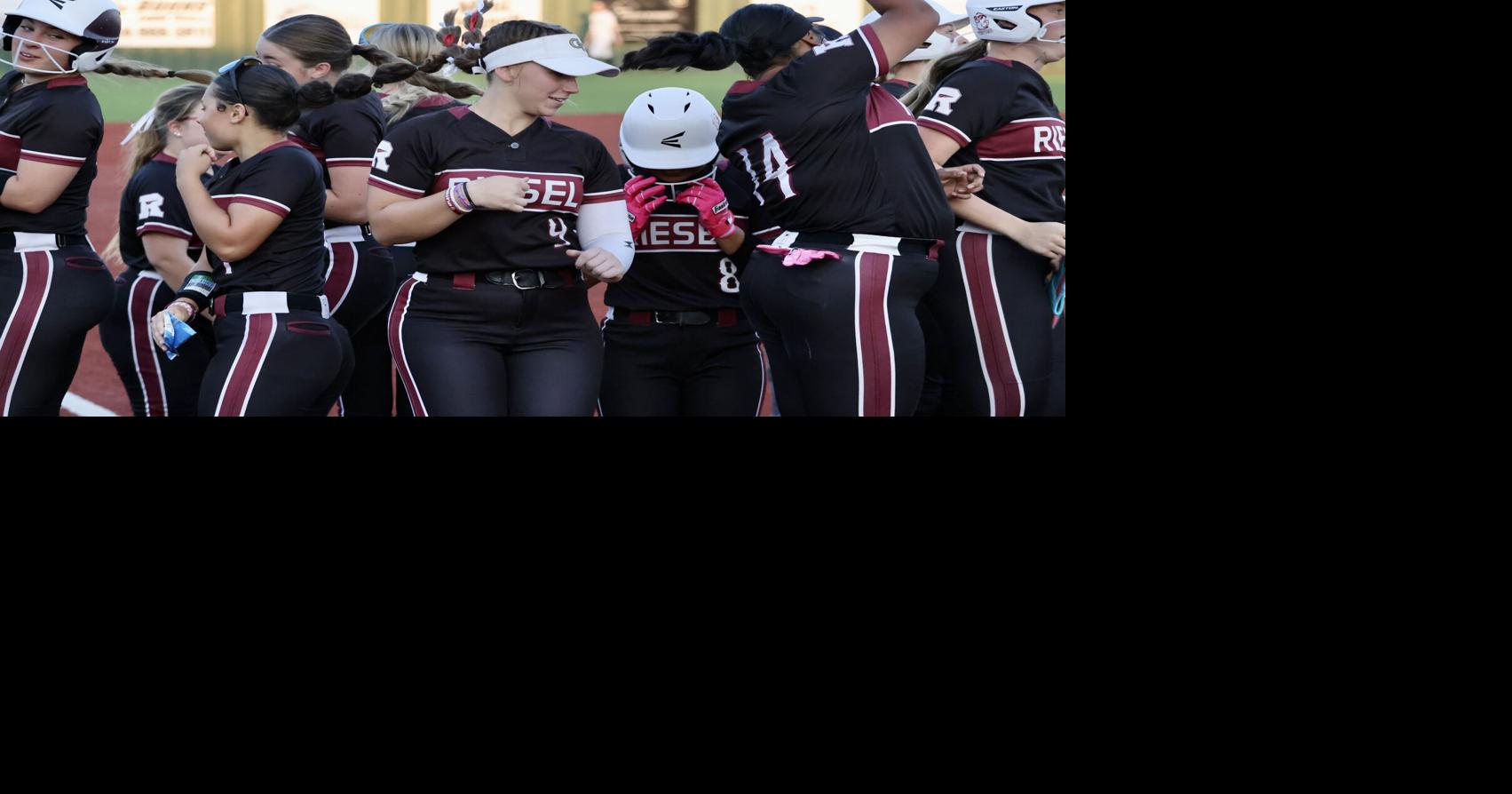 Riesel softball blanks Whitewright in regional-round opener