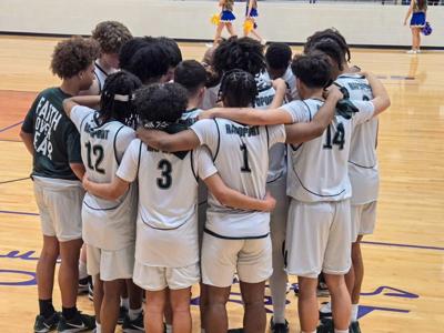 Rapoport Ravens extend season to UIL basketball state semis