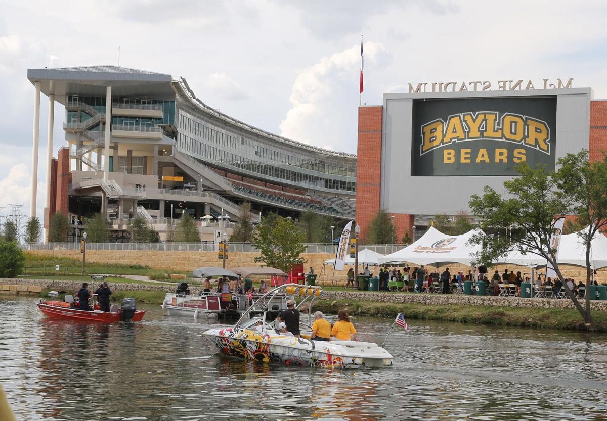 Baylor ‘sailgating’ scene emerges at McLane Stadium | Baylor | wacotrib.com
