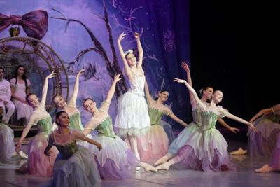 ‘Nutcracker’ returns with new sets, double performances