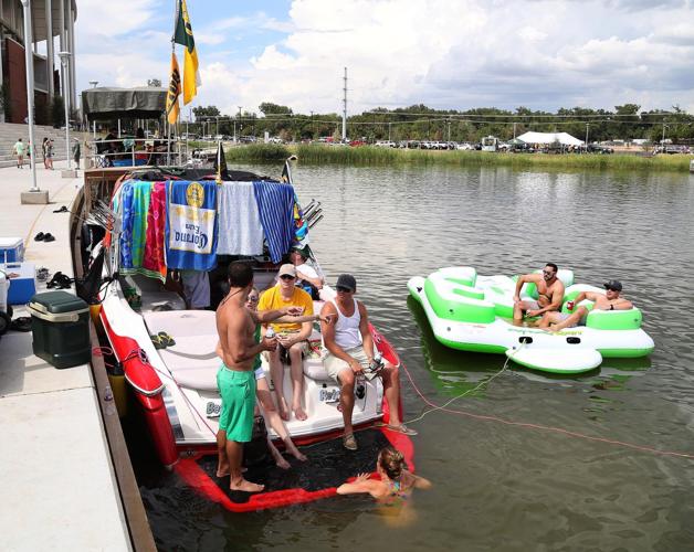 Baylor ‘sailgating’ scene emerges at McLane Stadium