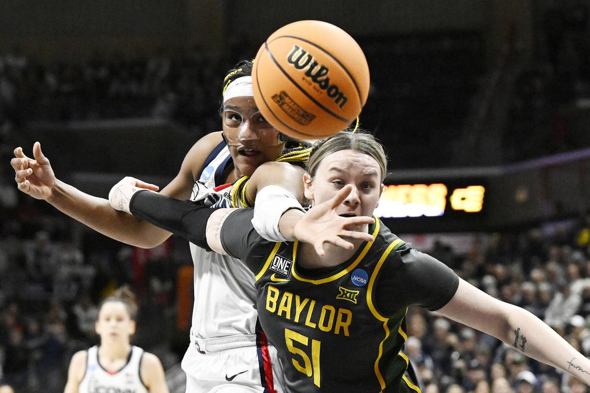 Storrs notebook: Baylor bids emotional farewell to Bickle, Asberry