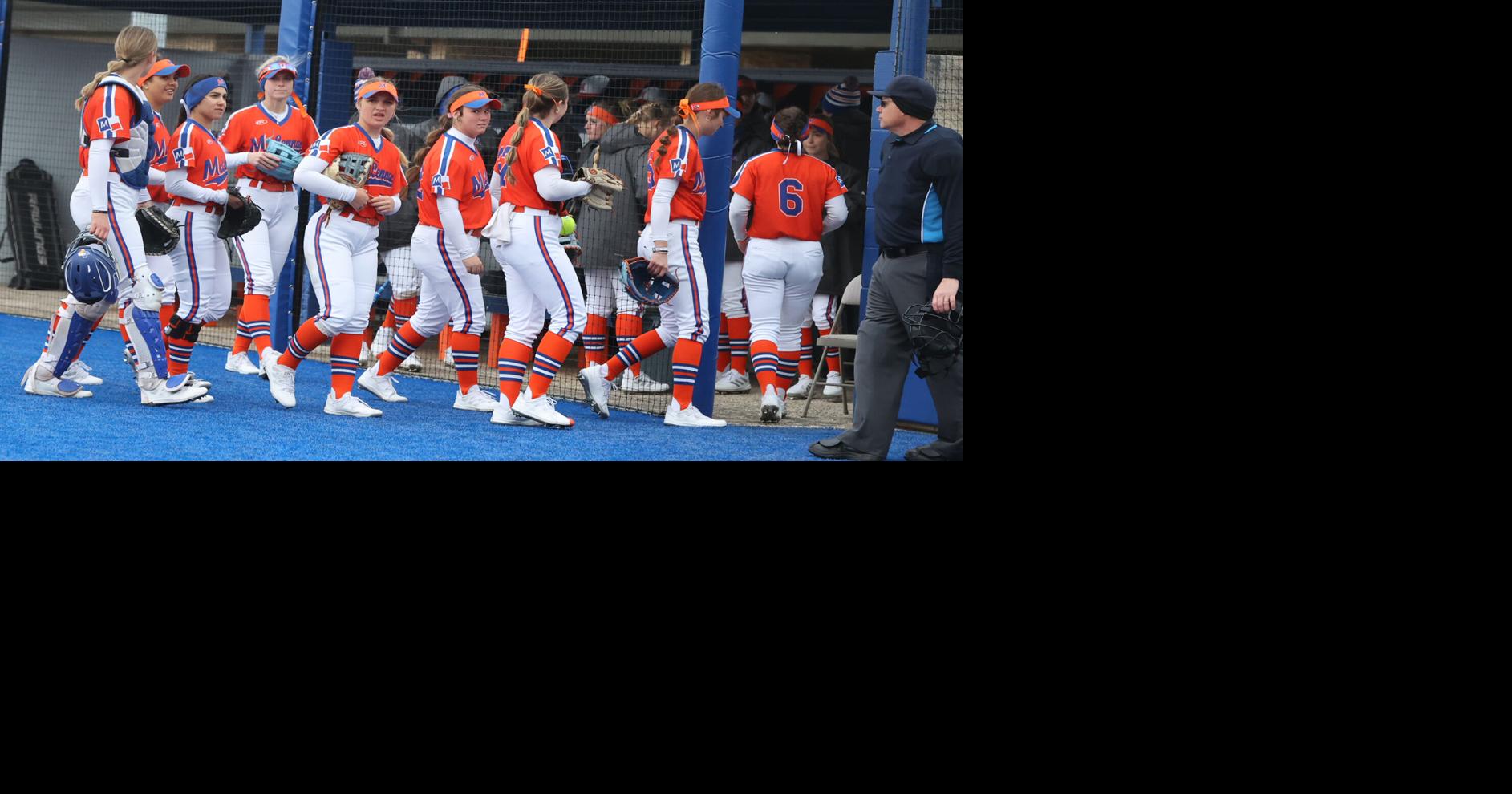MCC softball splits doubleheader
